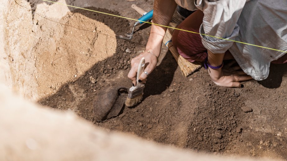 Archaeology Accident At Work - What Should I Do? - Cambria